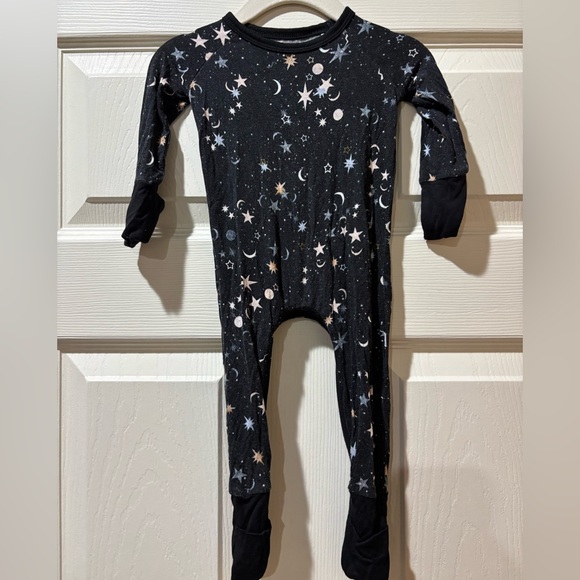 Little Sleepies | One Pieces | Little Sleepies Counting Stars Crescent ...